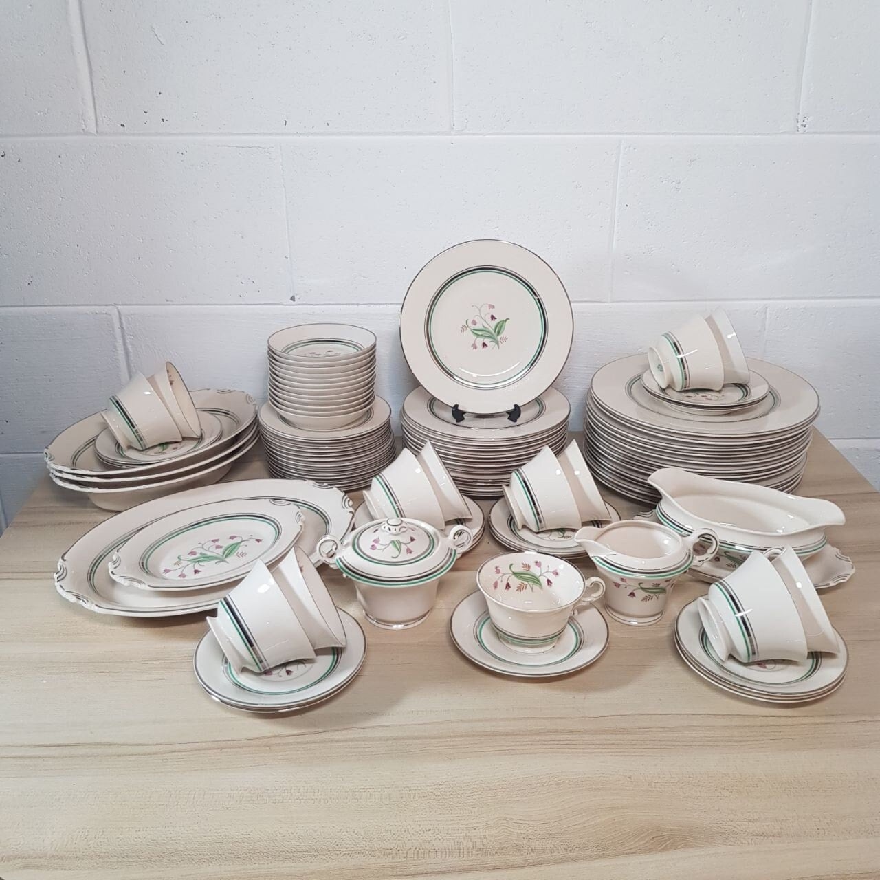 Coralbel Old Ivory Syracuse China Dinnerware Set - Etsy