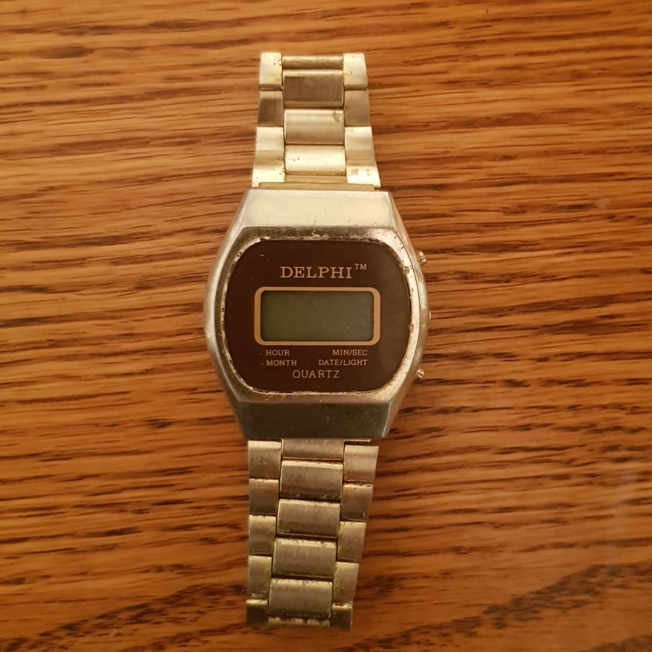 Delphi Digital Quartz Gold Tone Vintage Watch - Etsy