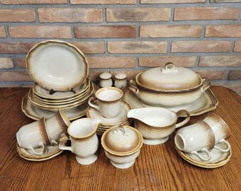 Mikasa Whole Wheat Jardiniere E8016 Stoneware Plates Made in Japan - Etsy