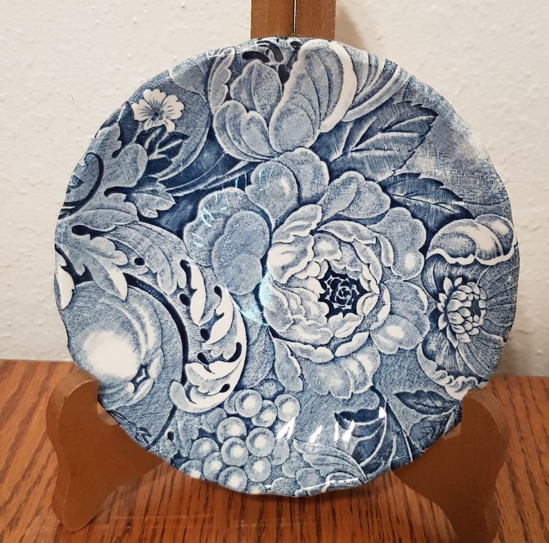 Fine Myott Meakin Tableware England Vintage Saucer - Blue and White ...