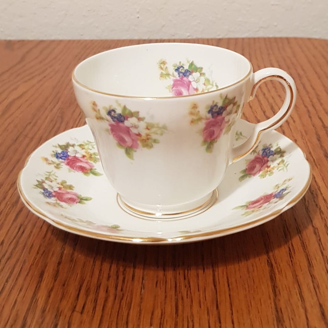 Stanley Fine Bone China England Vintage Tea Cup and Saucer With Gold ...