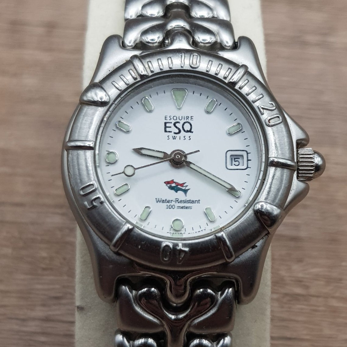 ESQ Esquire Swiss Quartz Ladies Dive Watch Water Resistant 100 Meters ...
