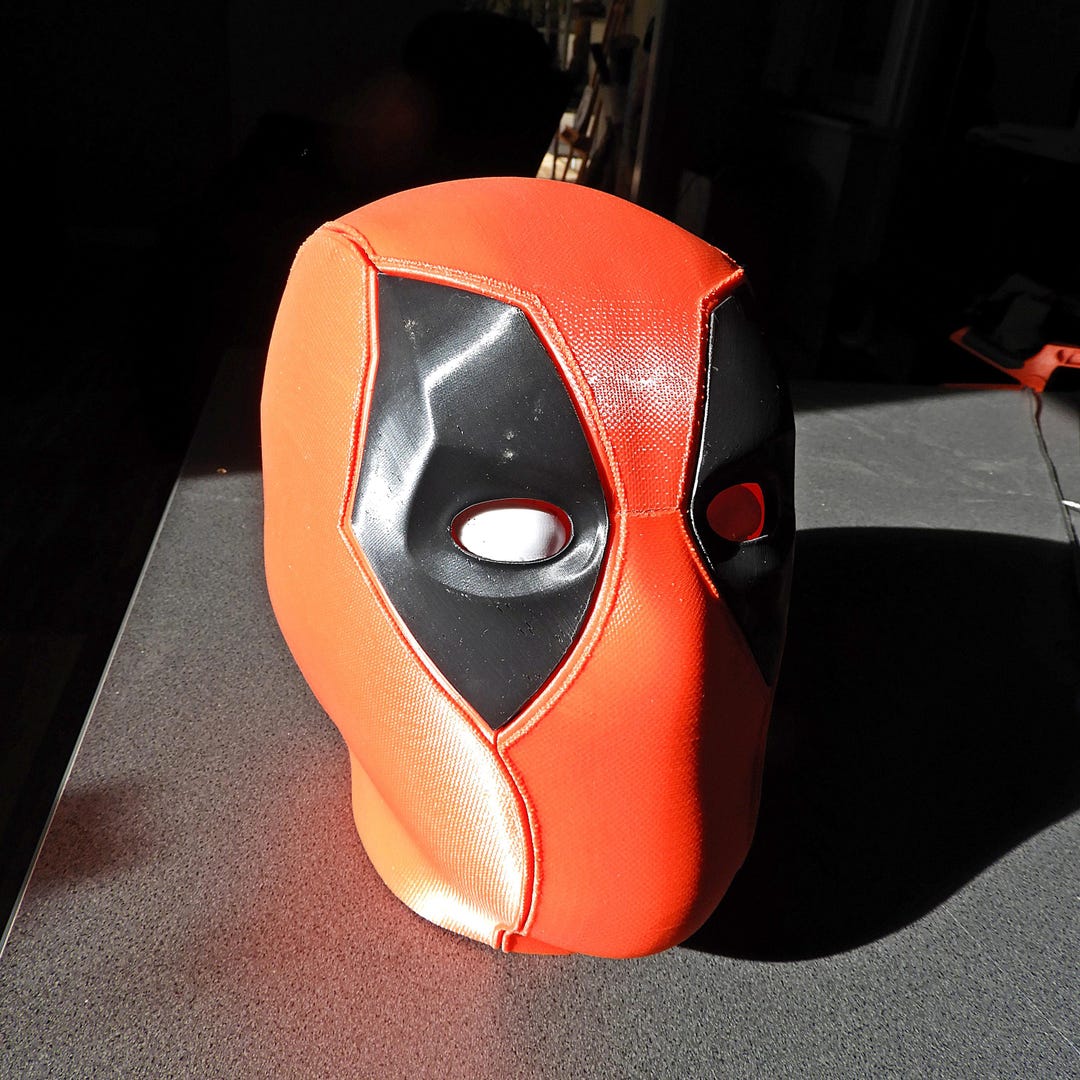 Deadpool Wearable Helmet – 3d-printed Cosplay Prop With Magnetic Panels ...