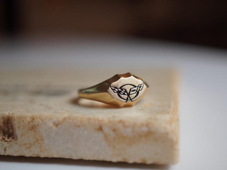 Corvette Crossed Flags Signet Ring 14K Yellow Gold Vintage Car Emblem ...