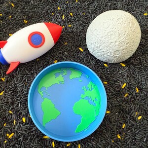 Outer Space Sensory Bin - Montessori Galaxy Play Kit | Planets, Rocket ...