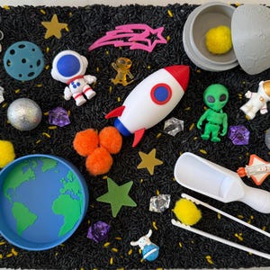 Outer Space Sensory Bin - Montessori Galaxy Play Kit | Planets, Rocket ...