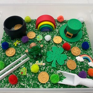 Montessori St Patrick's Day Sensory Bin - Interactive Play Kit for Kids ...