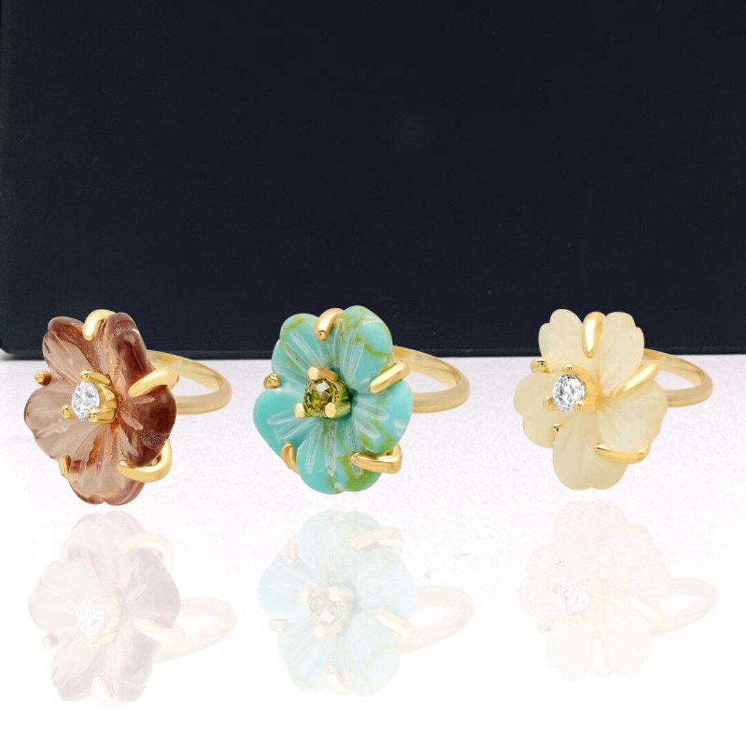 Gemstone Flower Ring, Statement Flower Rings, Real Flower Resin Ring ...