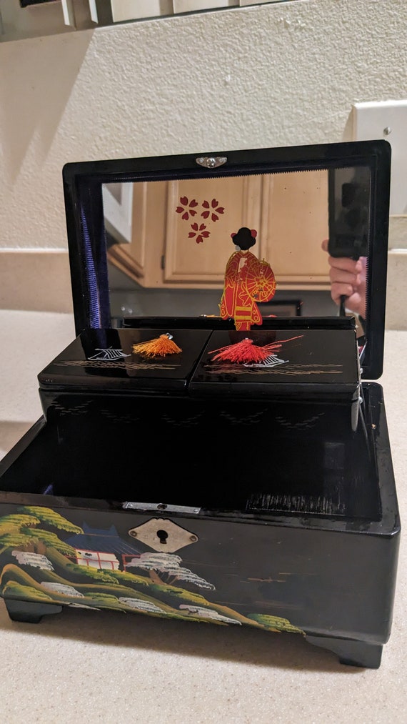 Vintage Japanese Music Box - Gem