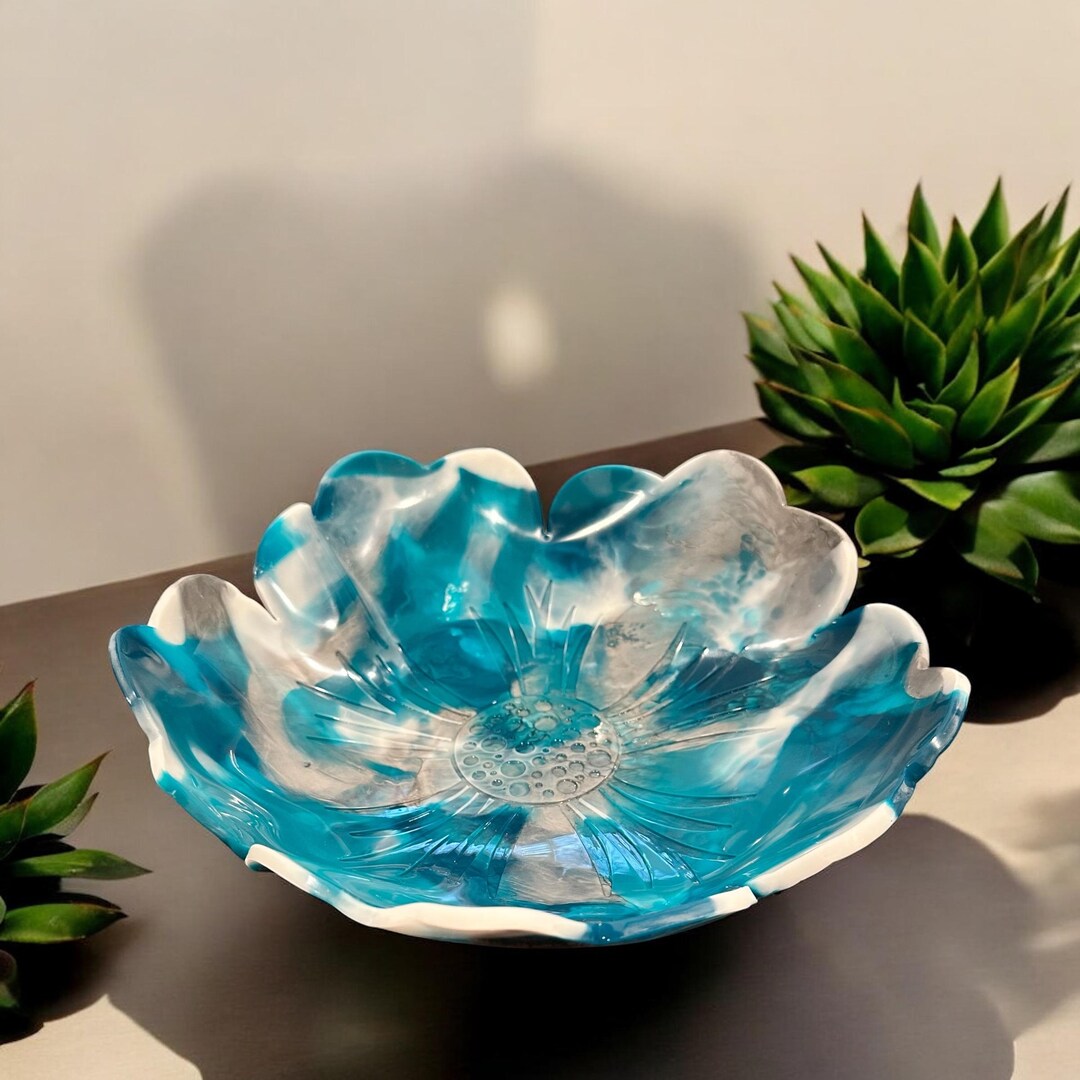 Customizable Resin Art Flower Shape Bowl, Sculpture Bowl, Vibrant ...