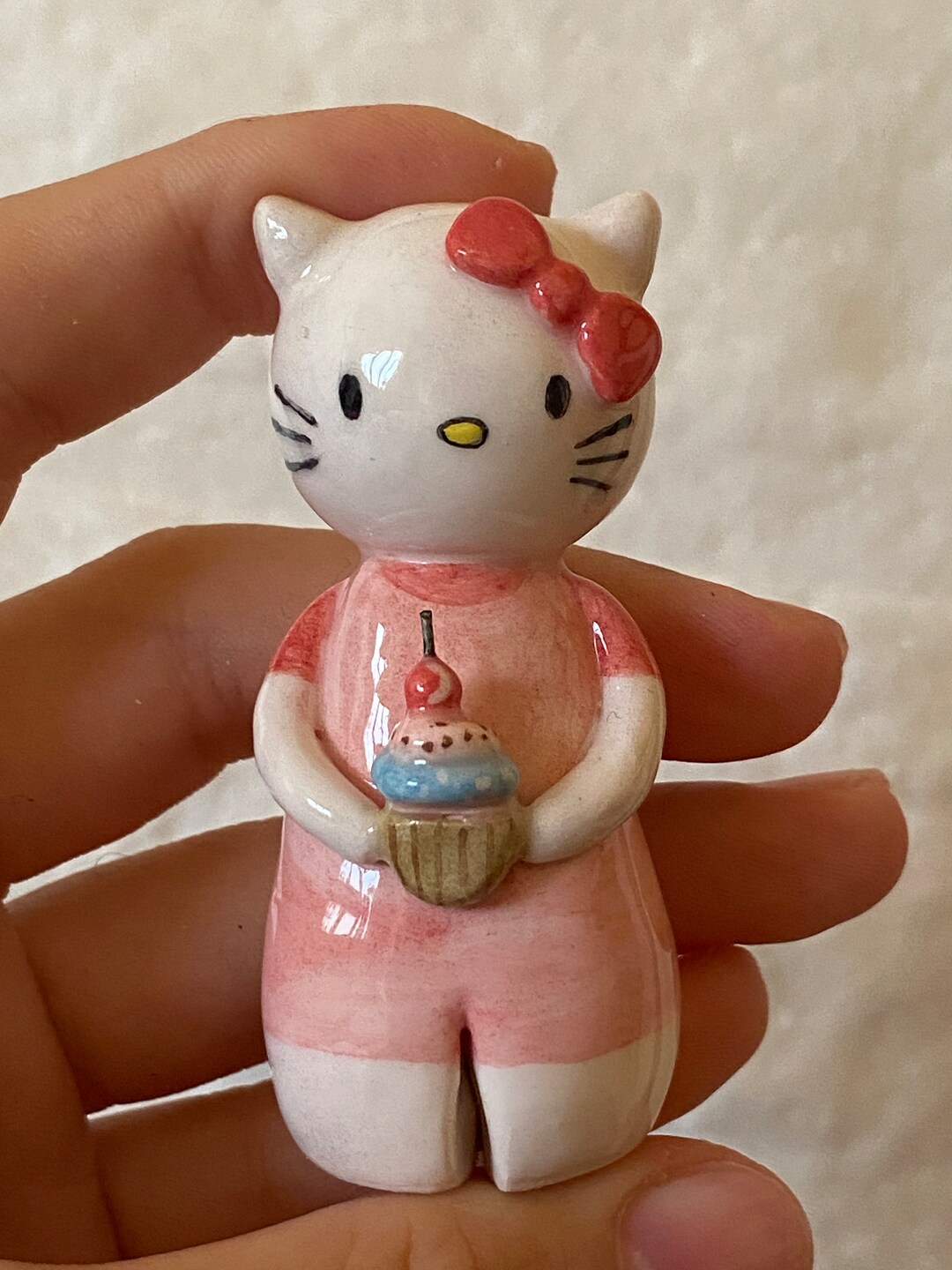 Hello Kitty With Little Cupcake,ceramic Sculpture Handmade Gifts,sanrio ...