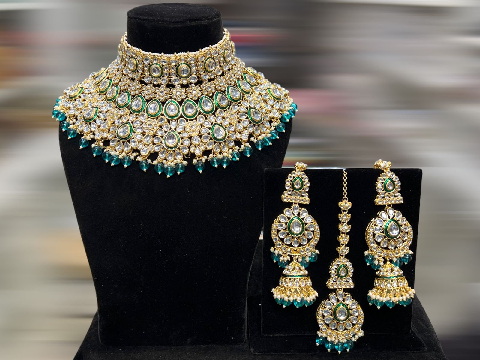 Kundan set for wedding store