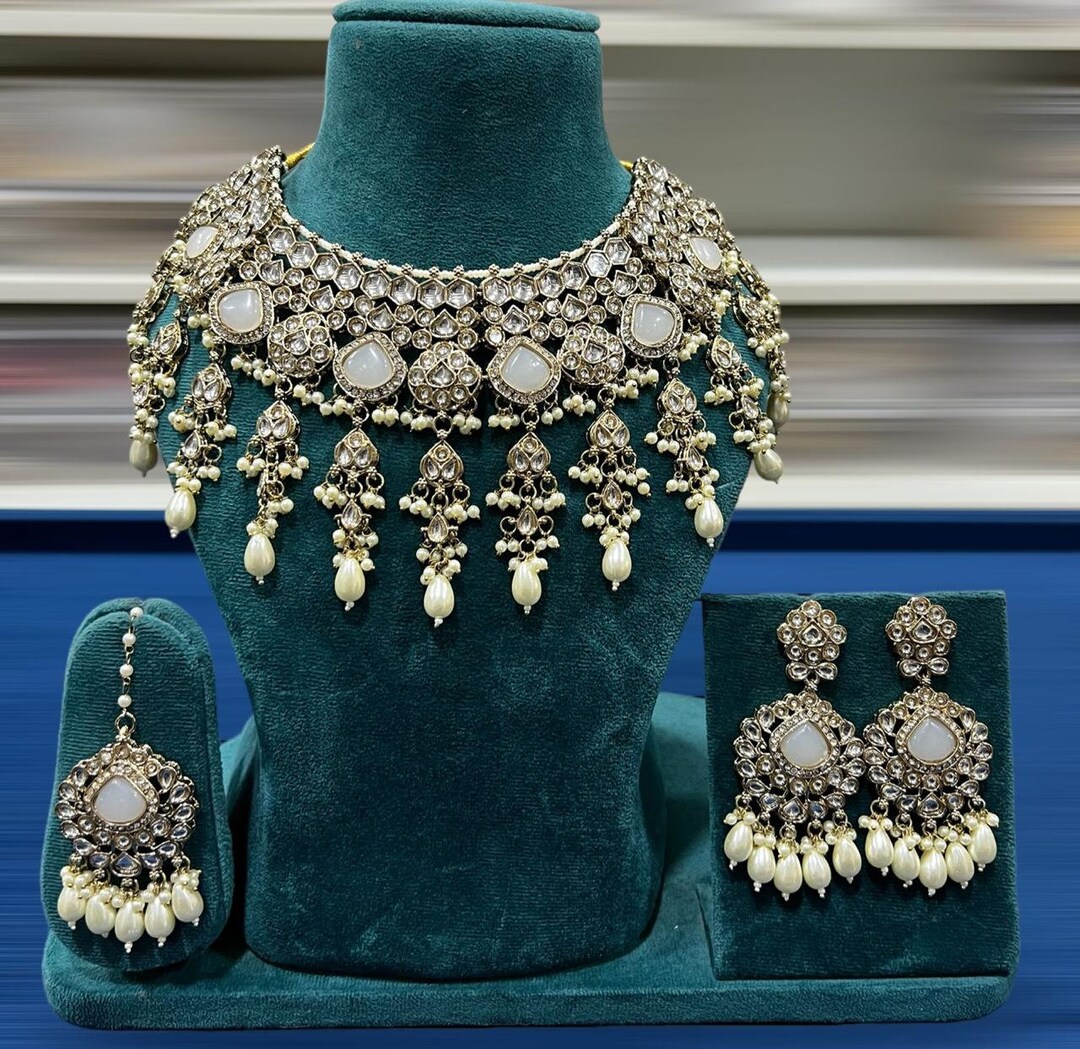 Heavy Kundan Bridal Sets, Sabyasachi Designer Kundan Set/green Kundan ...