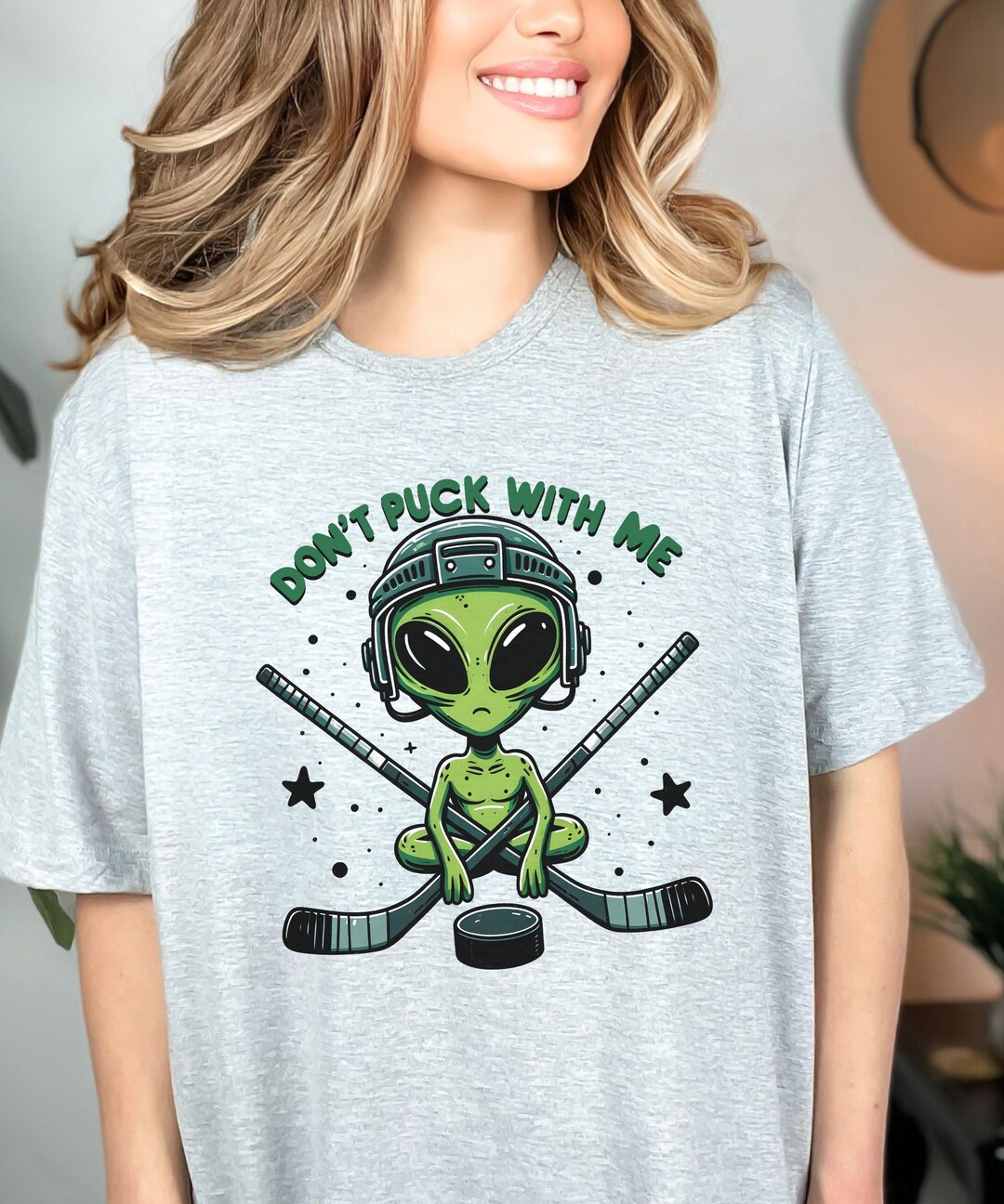 Neon Aliens Sweater, Alien Abduction Sweater, Retro Alien Sweatshirt ...