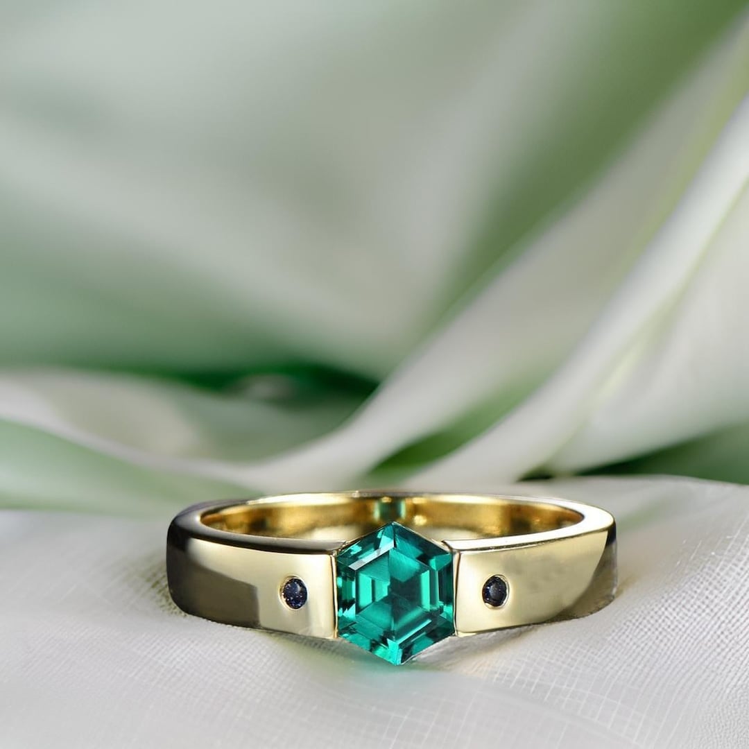 Men's Hexagon Cut Emerald Wedding Band- Blue Stone Flush Fit Ring ...