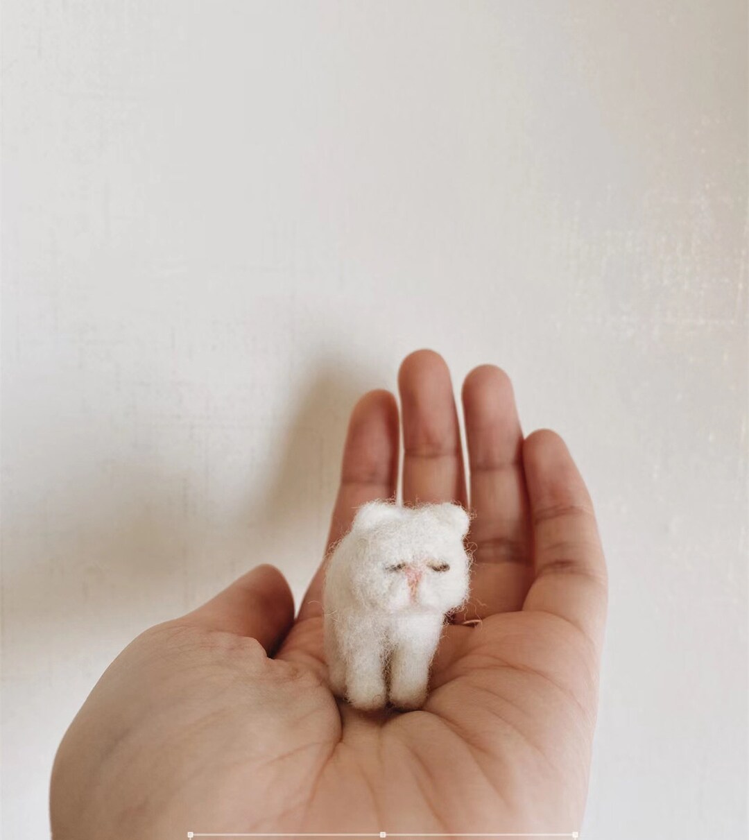 Mini Felted Wool Cat,felted Wool Crafts,felted Miniature,small Felted ...