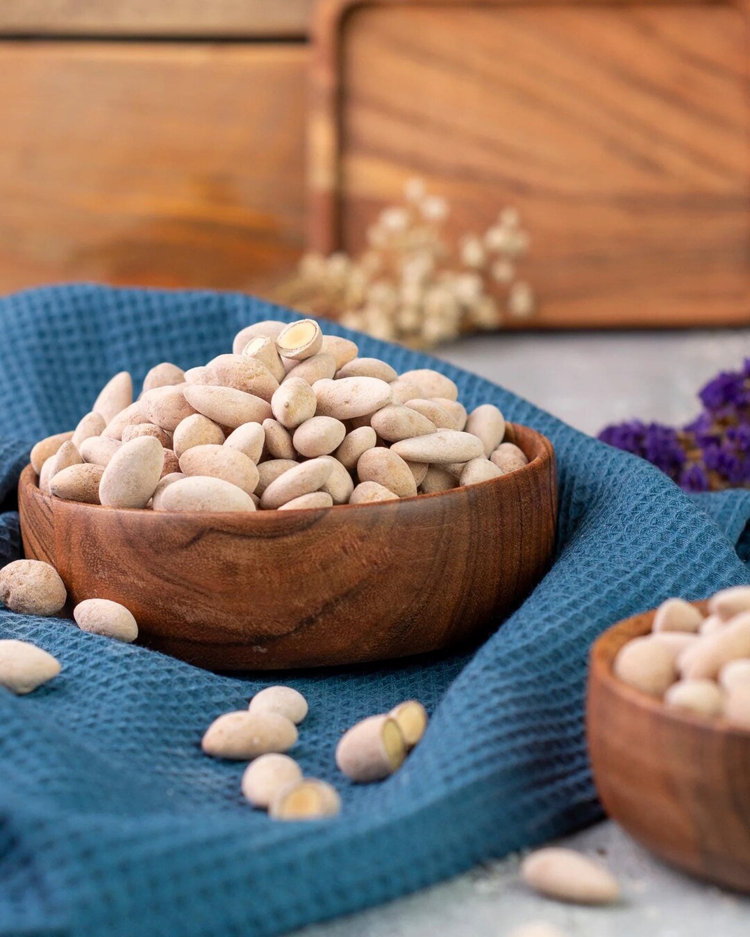 Natural Almond Candies, Traditional Sugar Coated Almonds, Almond Dragee ...