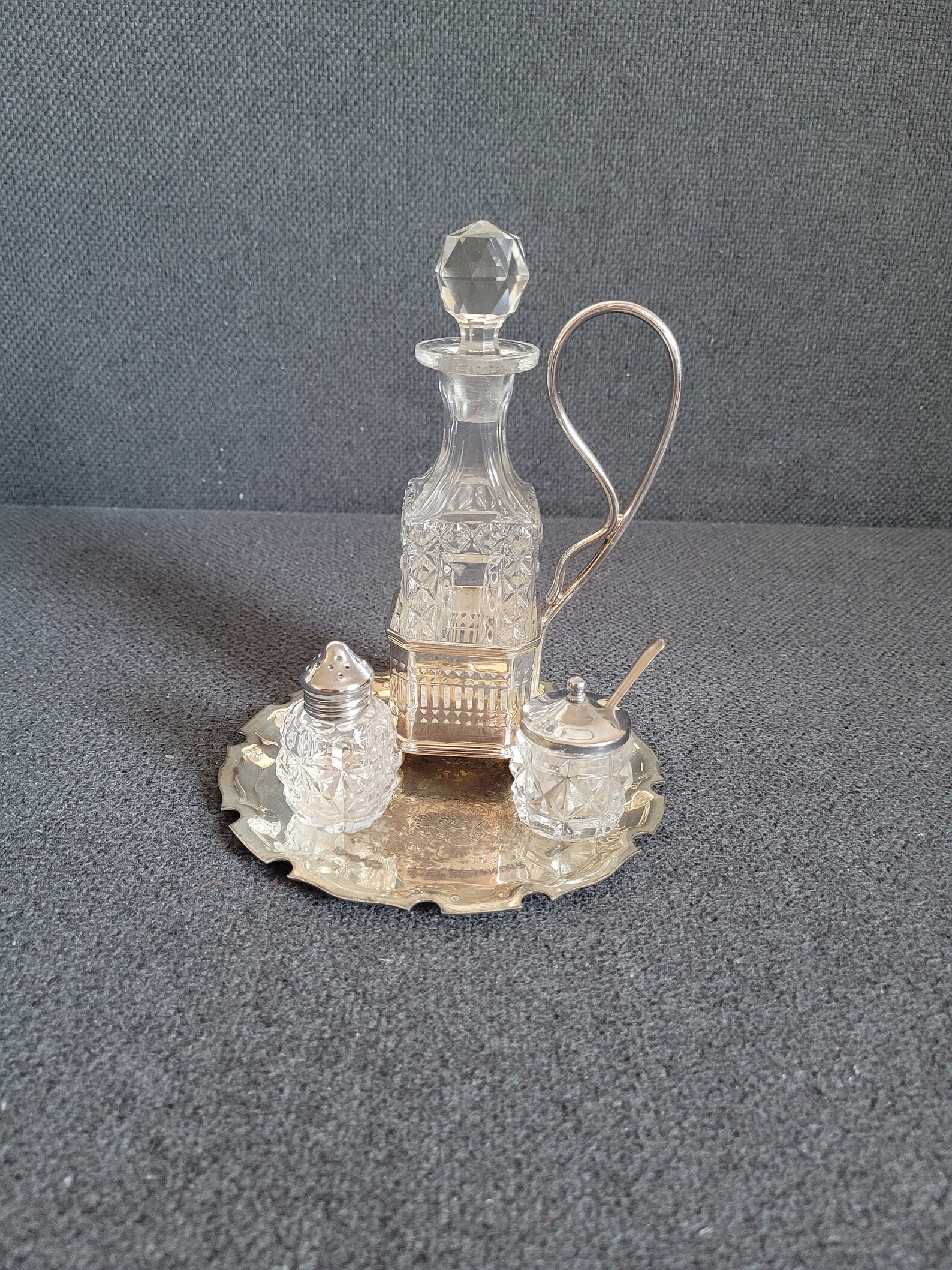 Vintage Cruet Set - Etsy