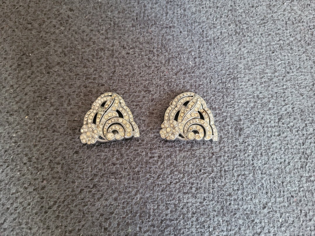 A Pair of Vintage Dress Clips With Rhinestones. - Etsy