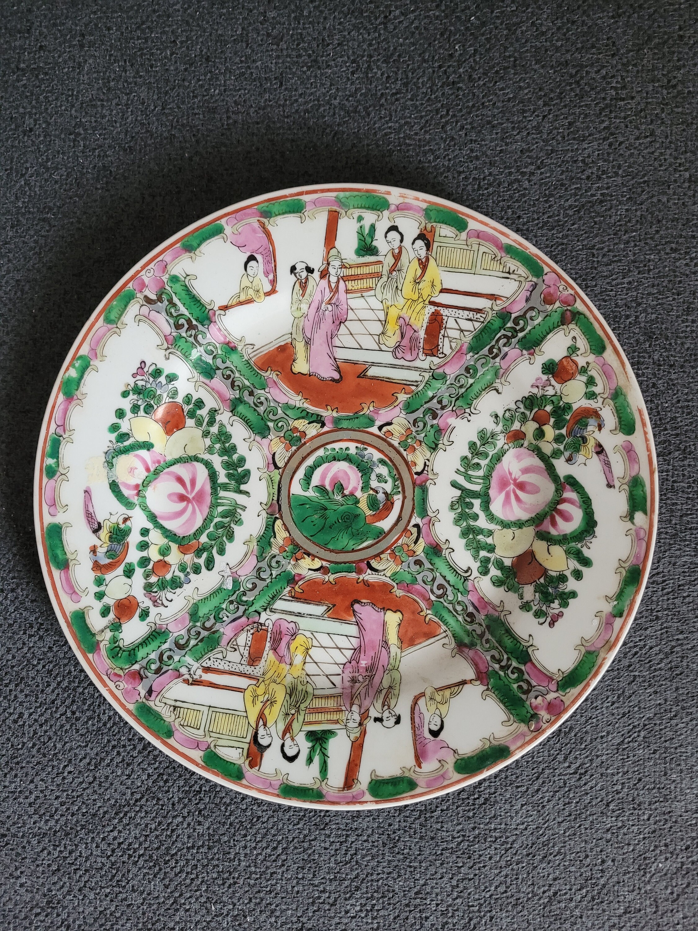 Vintage Decorative Plate With a Chinese Plot. - Etsy