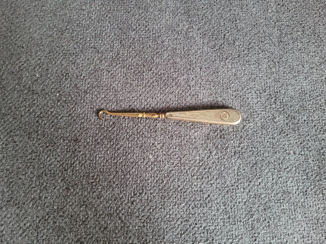 Antique Button Hook With Silver Handle, Made in 1932 by Master Henry ...