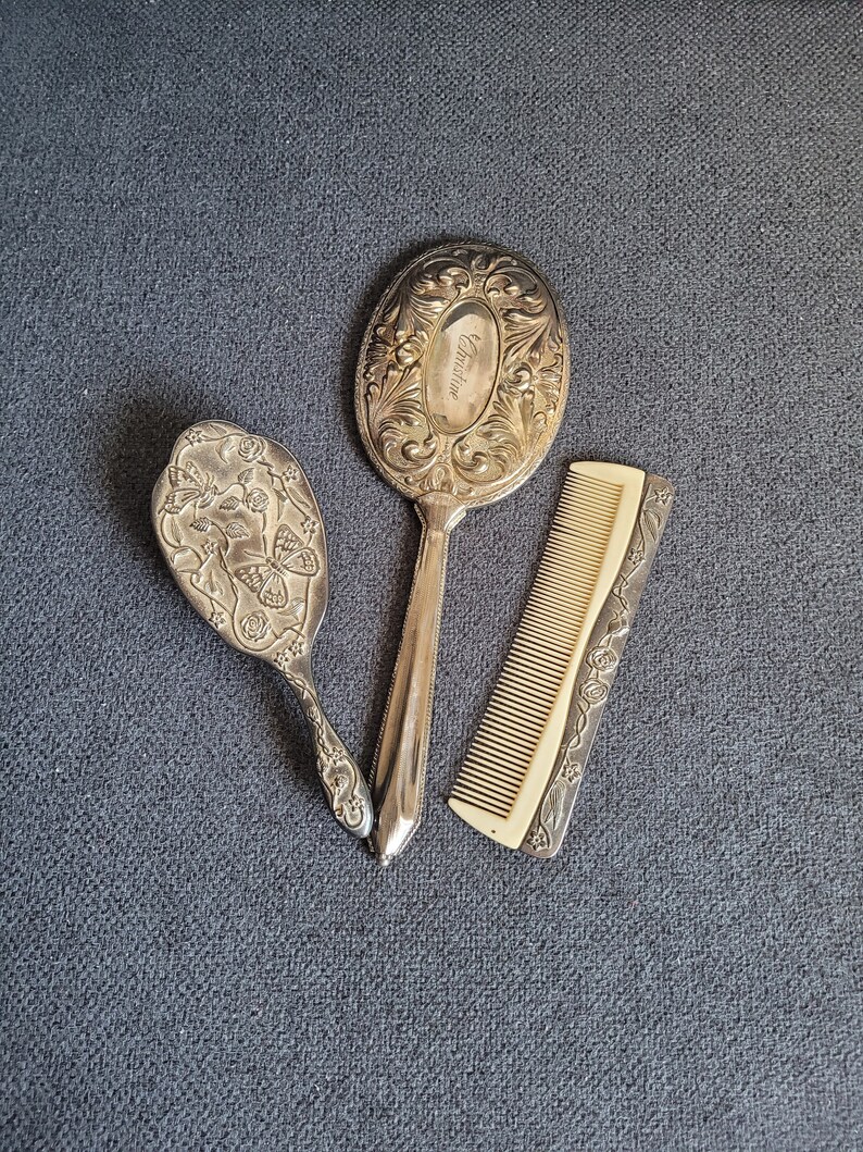 Vintage Lady's Vanity Set. - Etsy