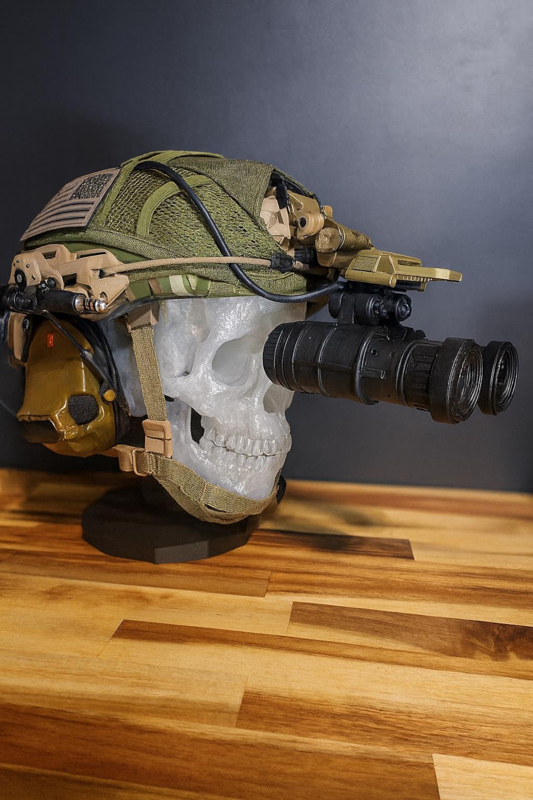 Light up Crystal Human Skull Stand: Headphone & Helmet Display - Etsy