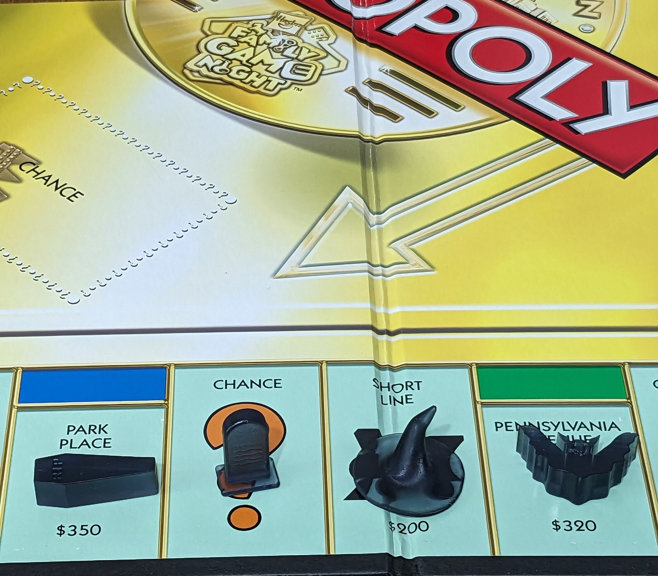 Halloween Themed Board Game Pieces/tokens coffin, Grave, Bat, Witch Hat ...