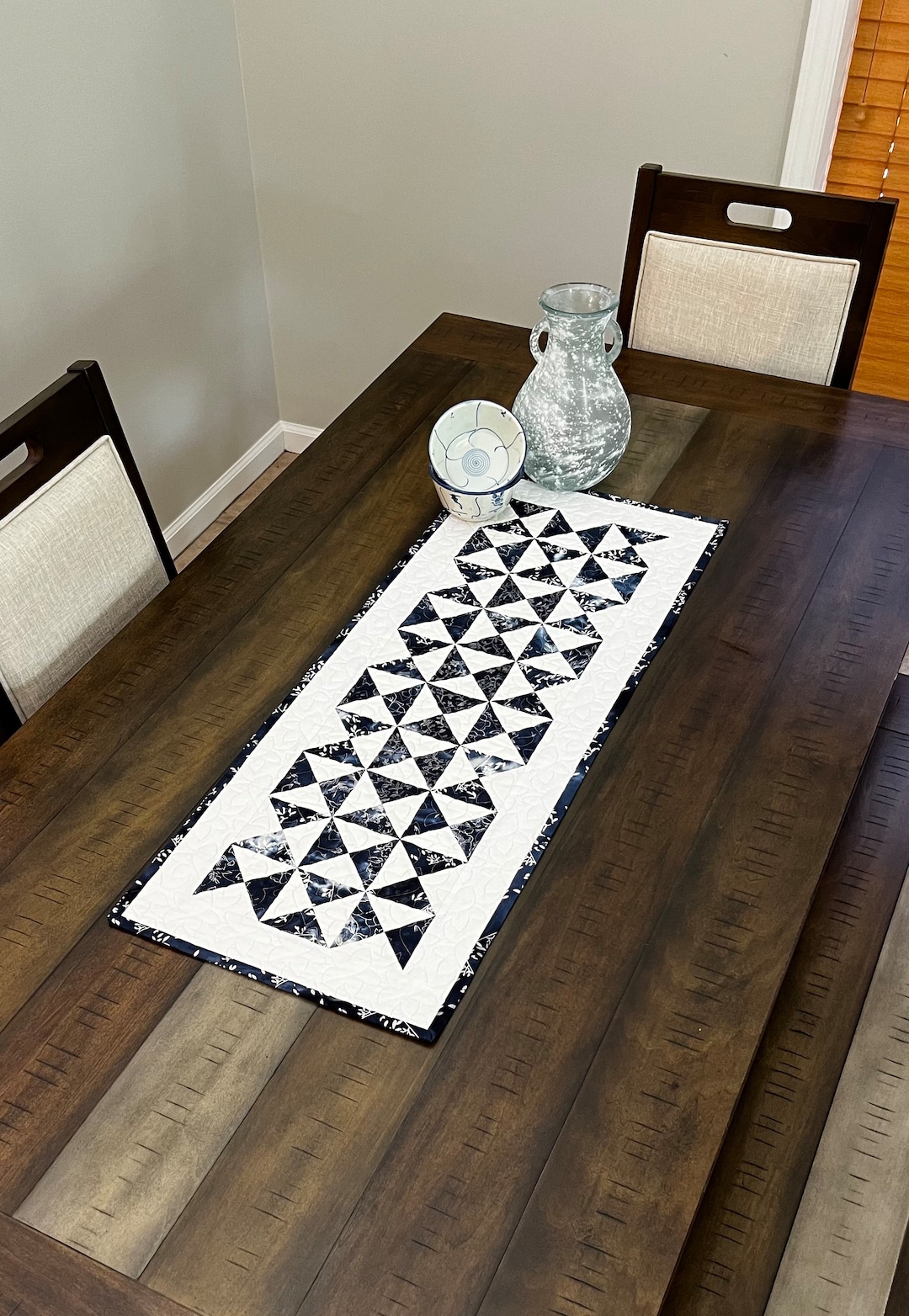 Hourglass Quilted Table Runner - Etsy