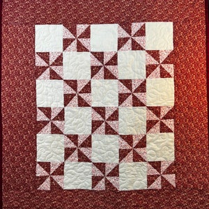 Pinwheel Baby Quilt in Burgundy, Pink & White - Etsy