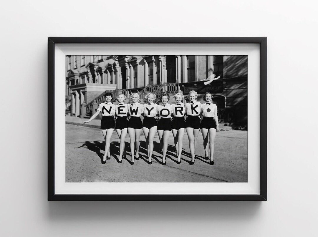 New York Chorus Line, Aesthetic Wall Art, Gallery Wall Set, Retro Wall ...
