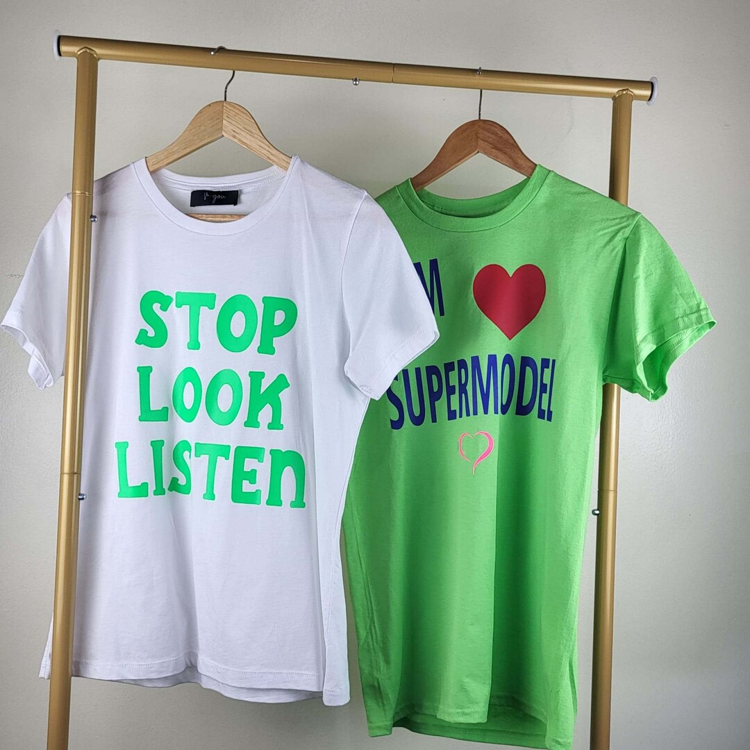 I Am Supermodel Neon Green T-shirt Comfortable Summer Tee - Etsy