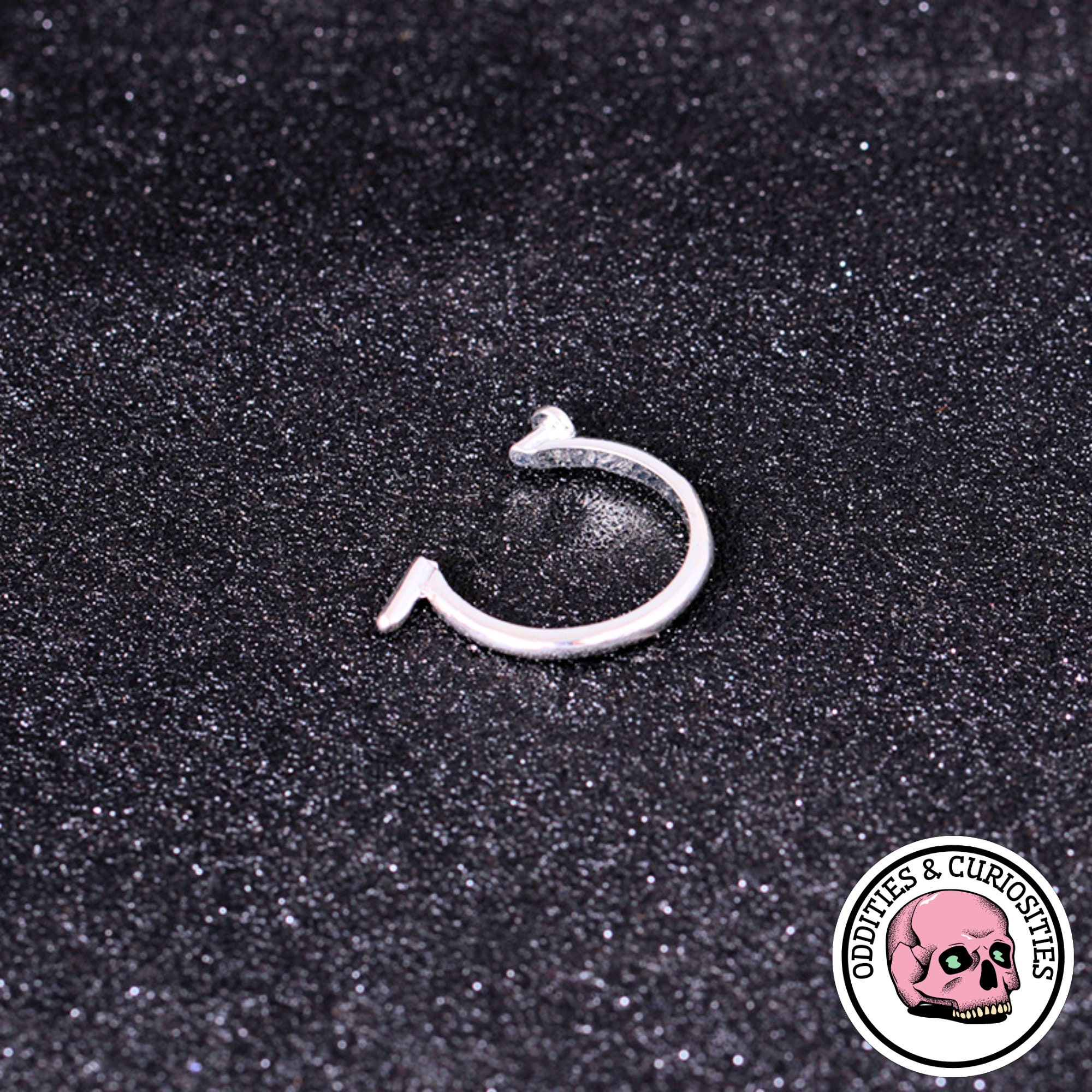 Funny Prank Nail Bloody Finger Ring Prop Gag, Funny Gifts, Prank, Weird ...