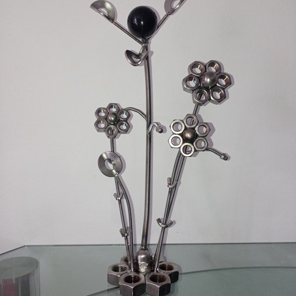 Welded Flowers - Etsy