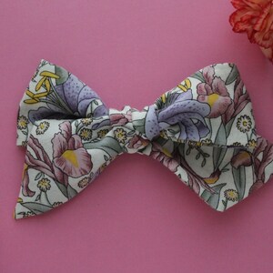 Pinwheel Hair Bow floral Cottage Core - Etsy