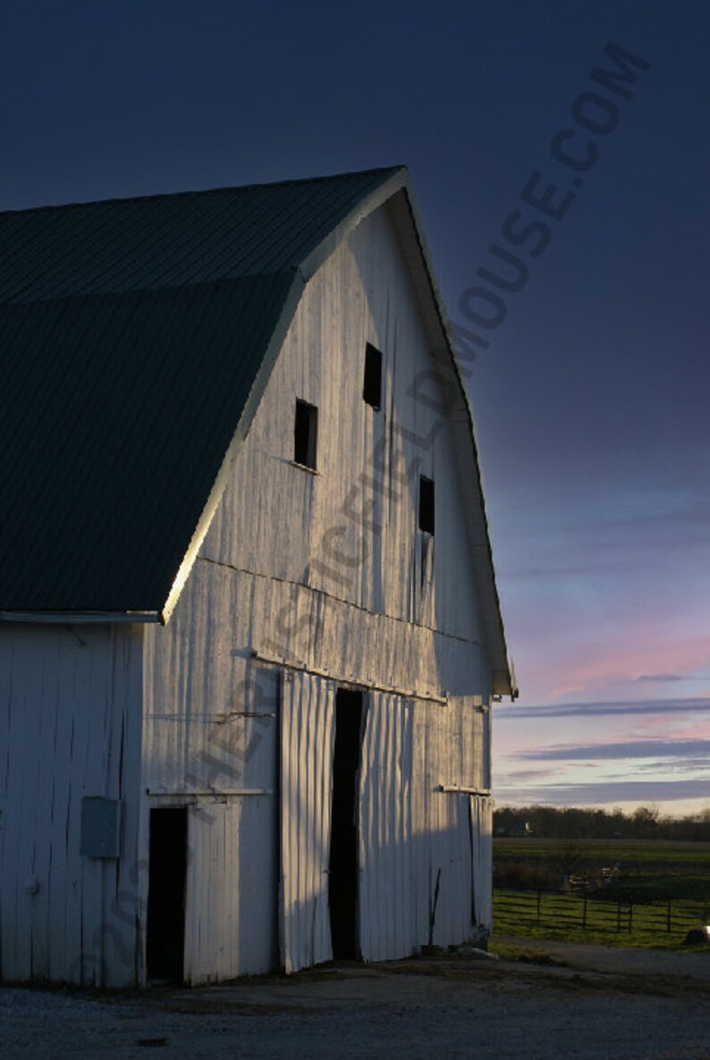 Indiana Barn at Sunset - Etsy