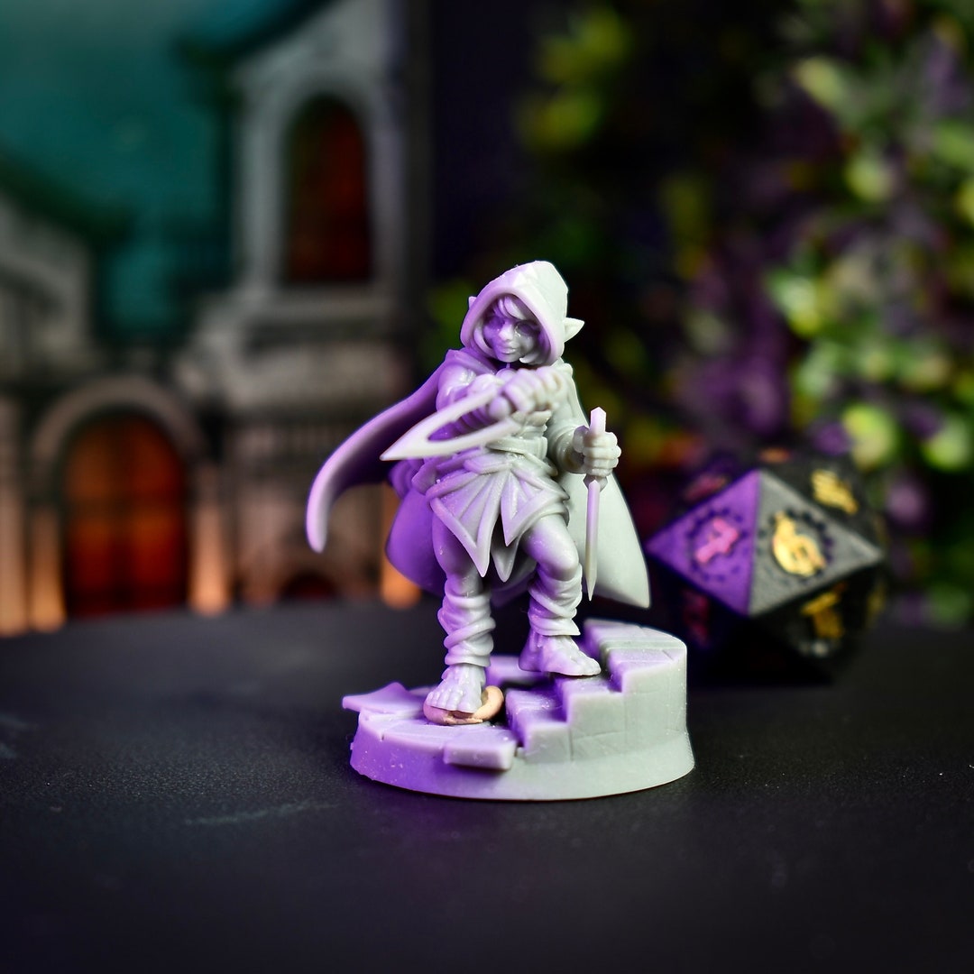 Female Halfling Rogue Miniature: 28/32/38mm Fantasy RPG Mini for Dnd ...