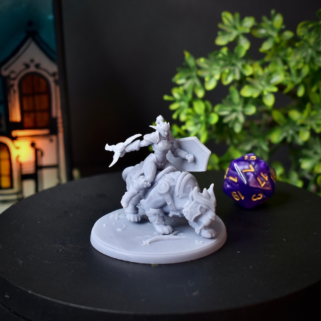 Night Elf Female Guardian Miniature: 28/32/38mm Resin RPG Mini for Dnd ...