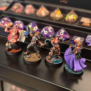 Townsfolk Villagers Miniatures: 28/32/38mm Fantasy RPG Mini for Dnd ...