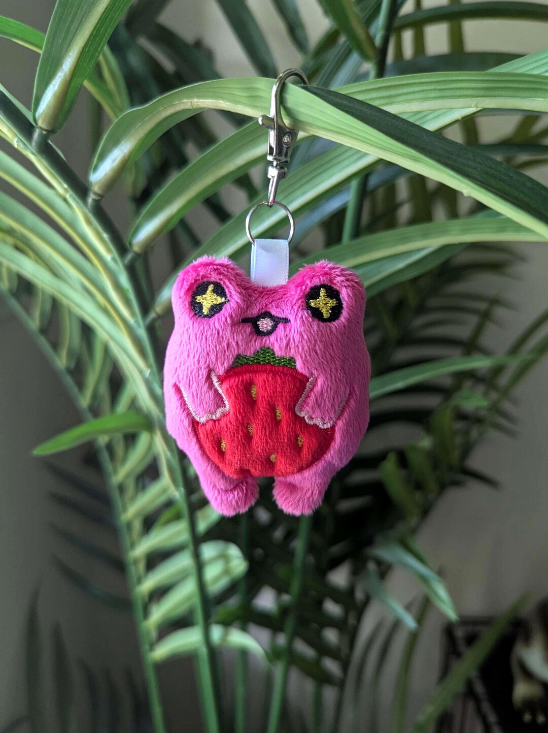 Jam - Pink Strawberry Belly Frog Plushie Keychain Handmade - Etsy