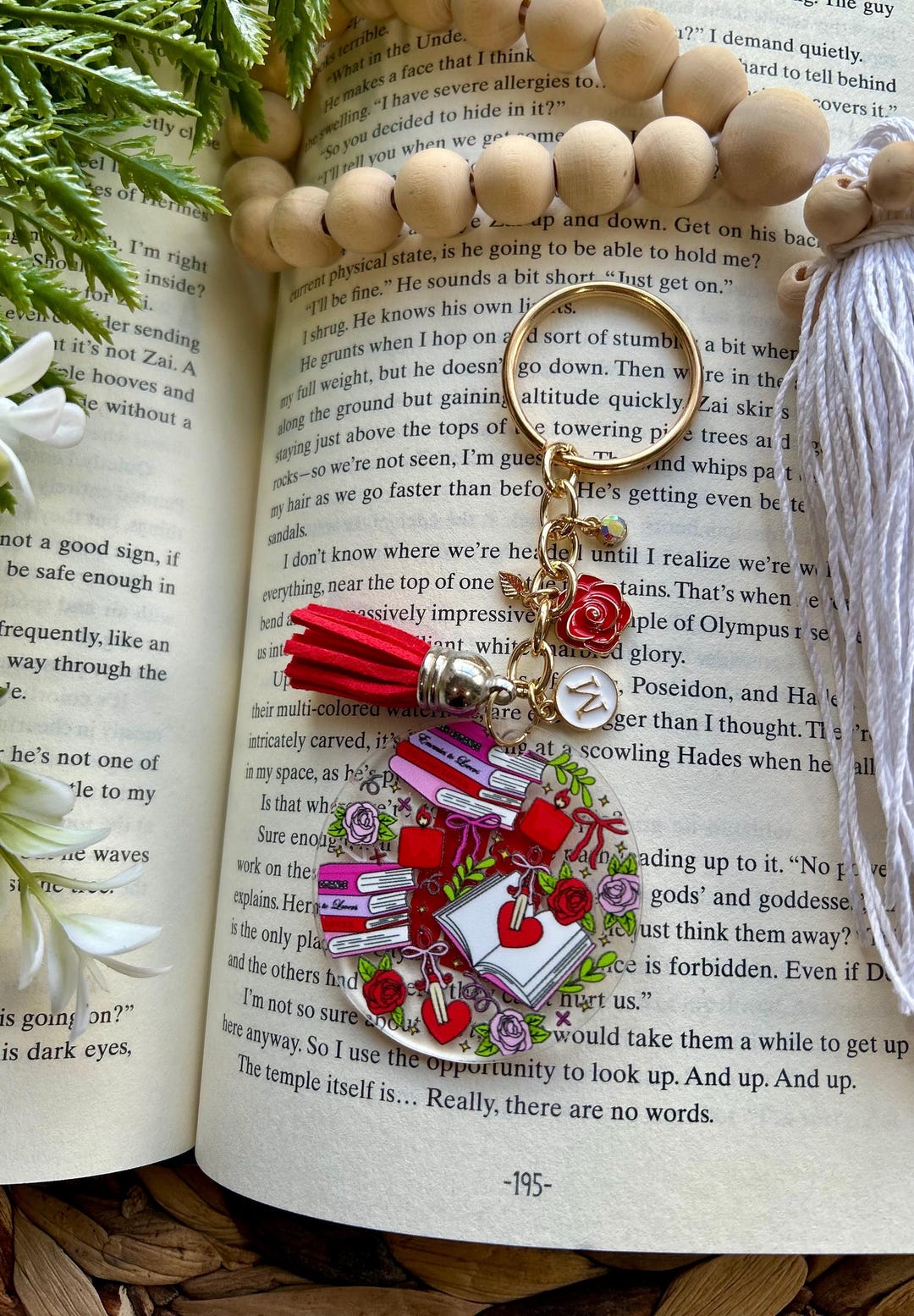 Book-themed Round Keychains || Personalized Book Theme Keychains ...