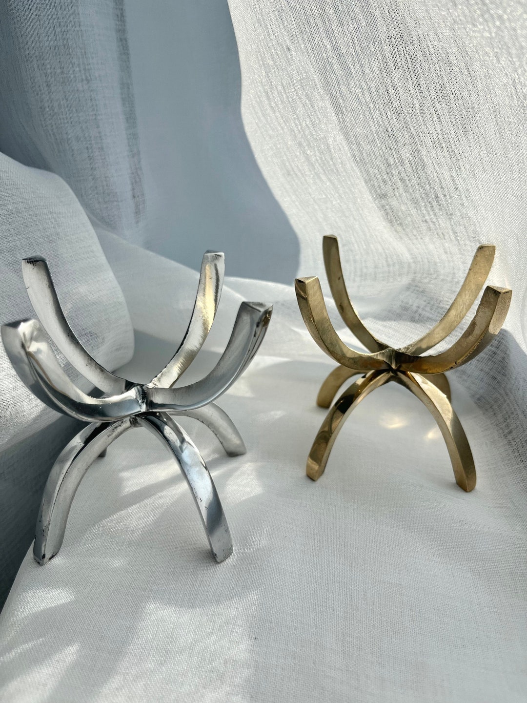 Crystal Claw Stand - Etsy