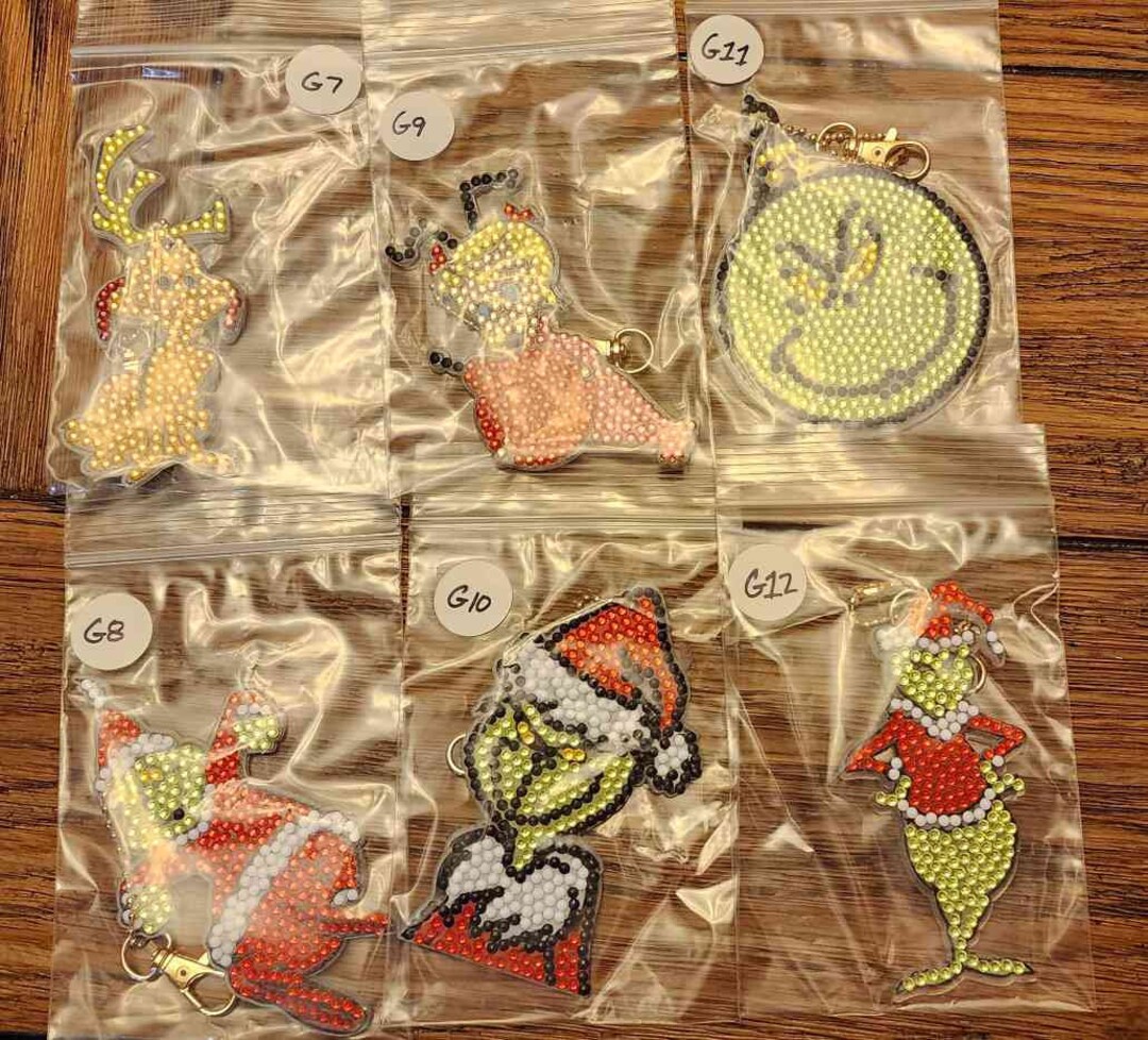Grinch Keychains - Etsy
