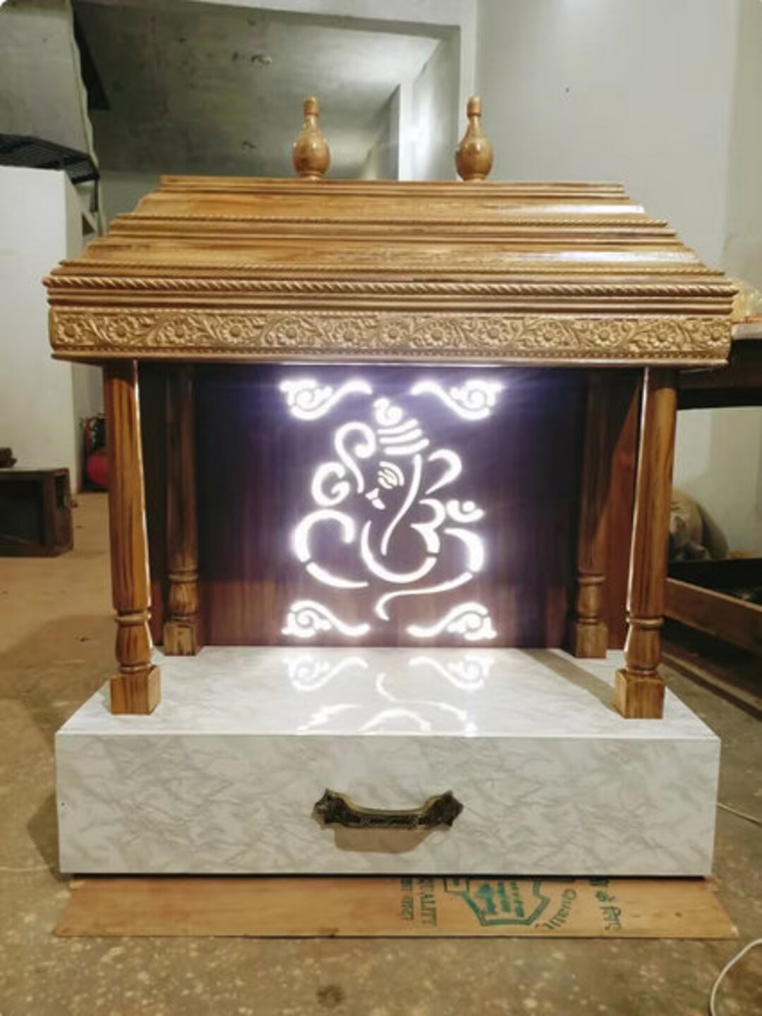 45'' Large Wooden Temple Ganesha Design Beautiful Hand Carved Design ...