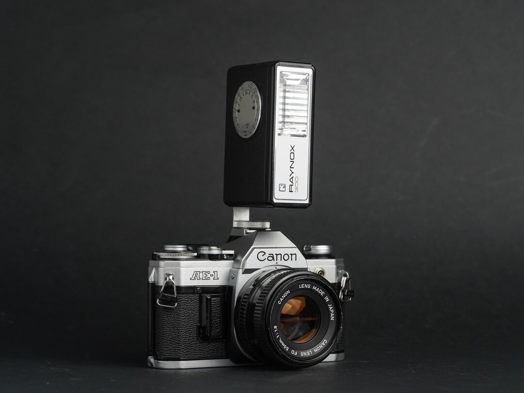 Raynox 300 Flash for Vintage Cameras(camera Not Included) - Etsy
