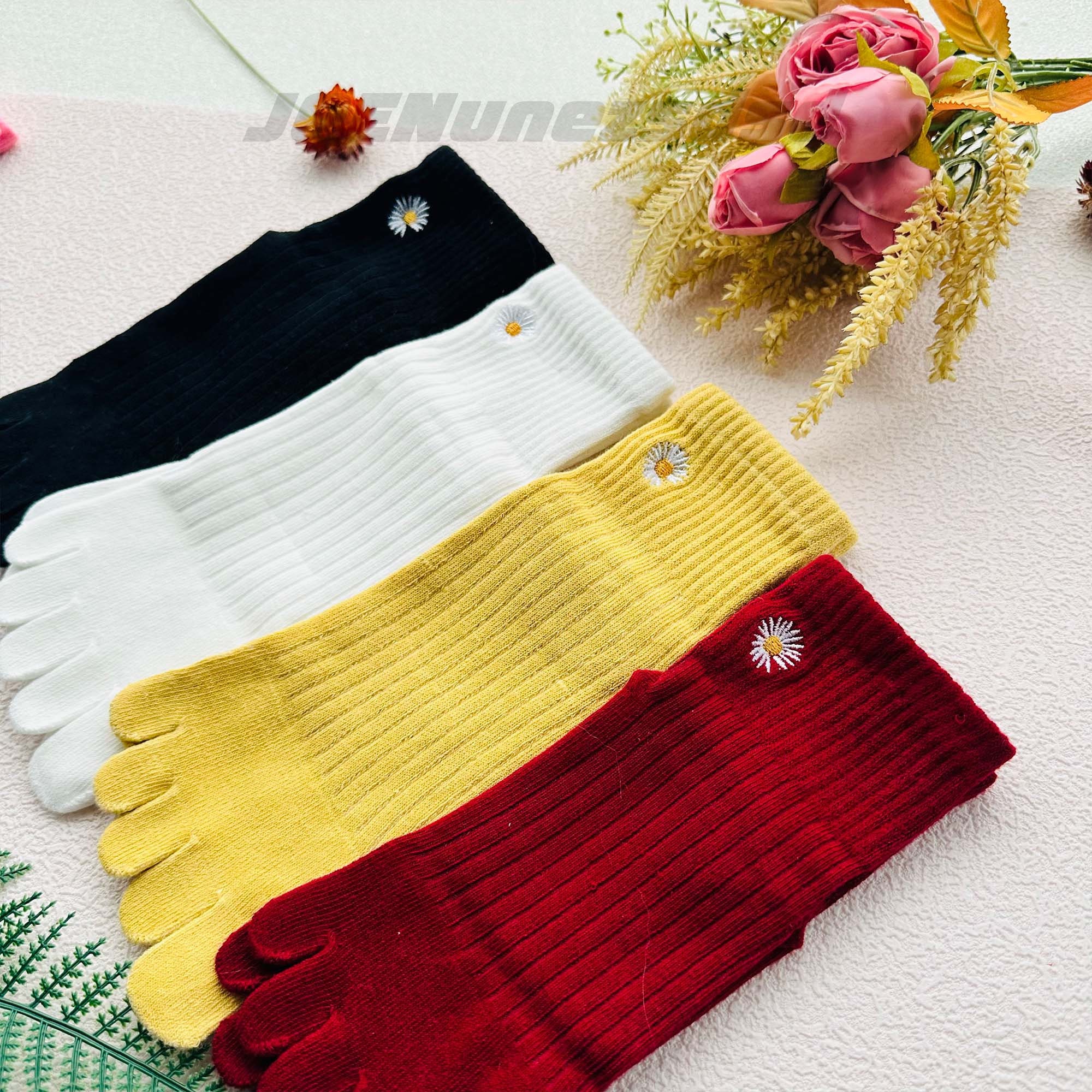 4 Pairs/set Daisy Split-toe Socks,embroidered Five Toe Socks,japanese ...