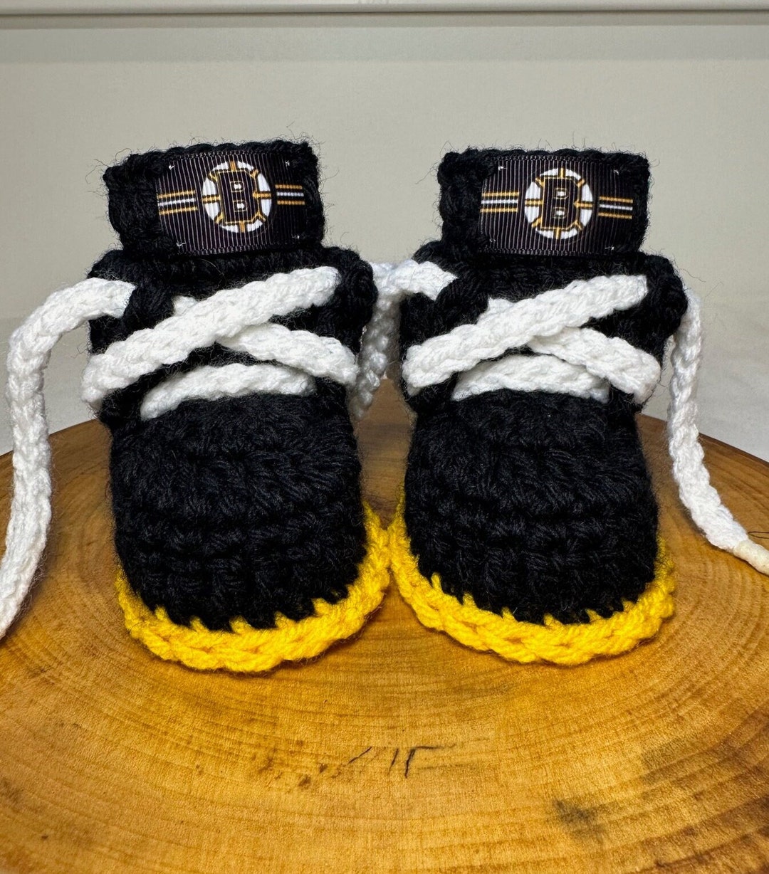 Boston Bruins Hockey Baby Booties Shoes Slippers Boots 0-6 Months ...