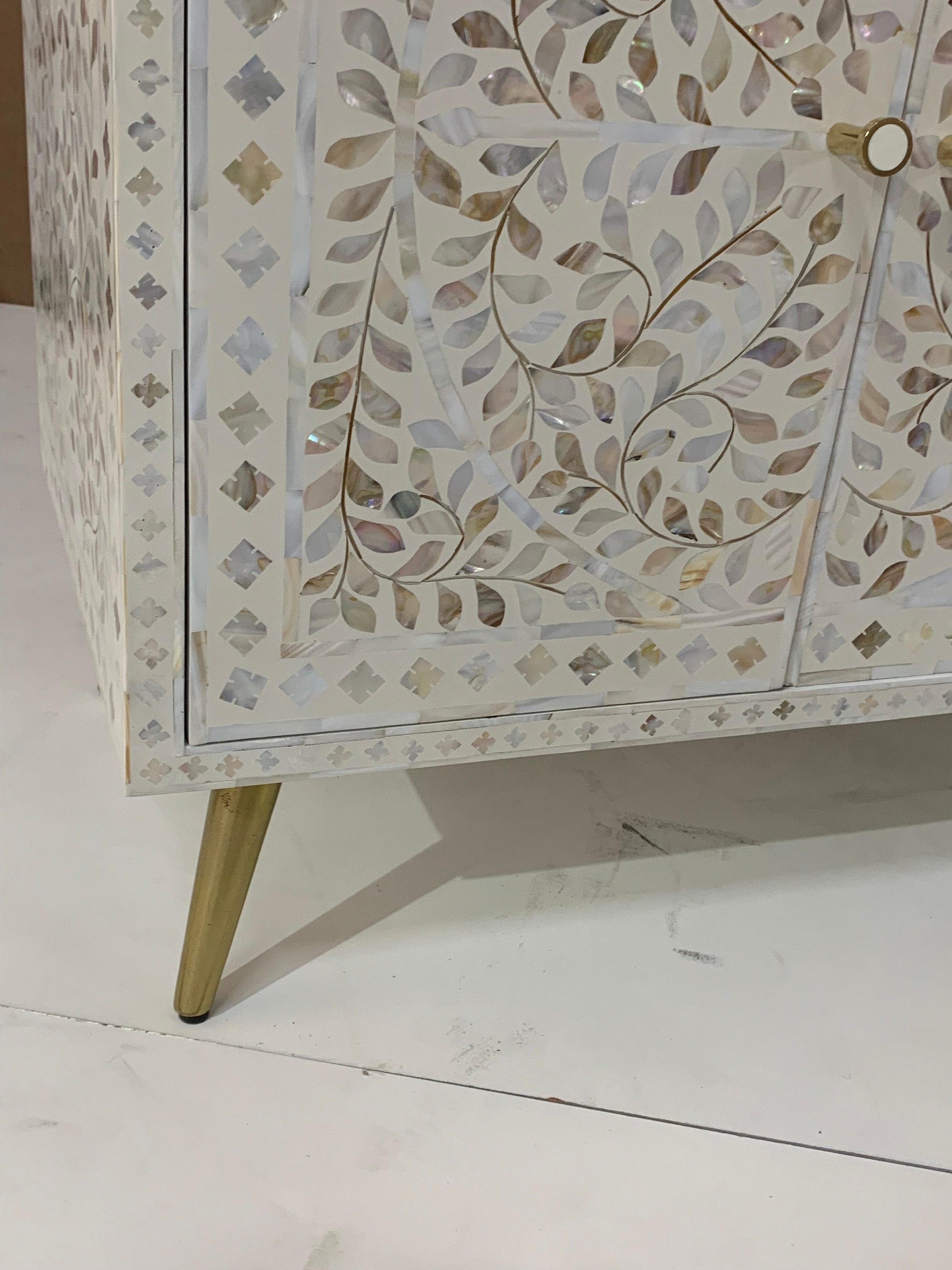 Mop Inlay Sideboard With 4 Doors and 2 Drawers, Bone Inlay Cabinet ...