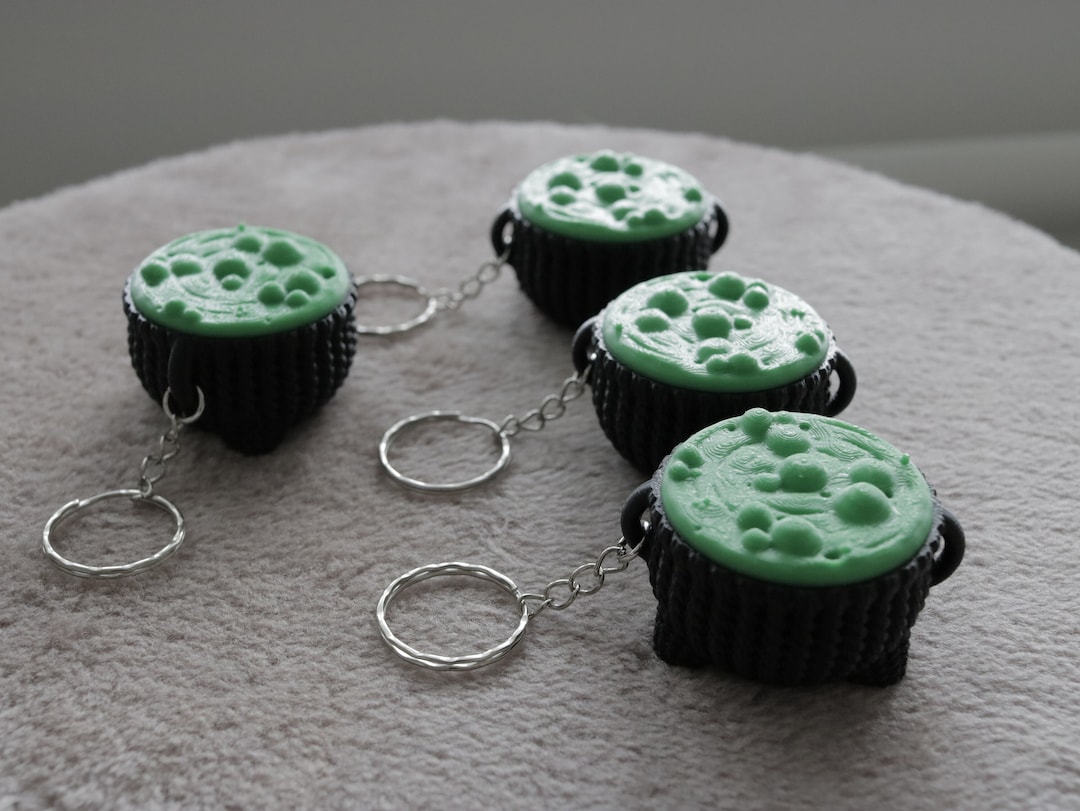 3D Printed Halloween Crochet "look-alike" Cauldron Keychain | Autumn ...