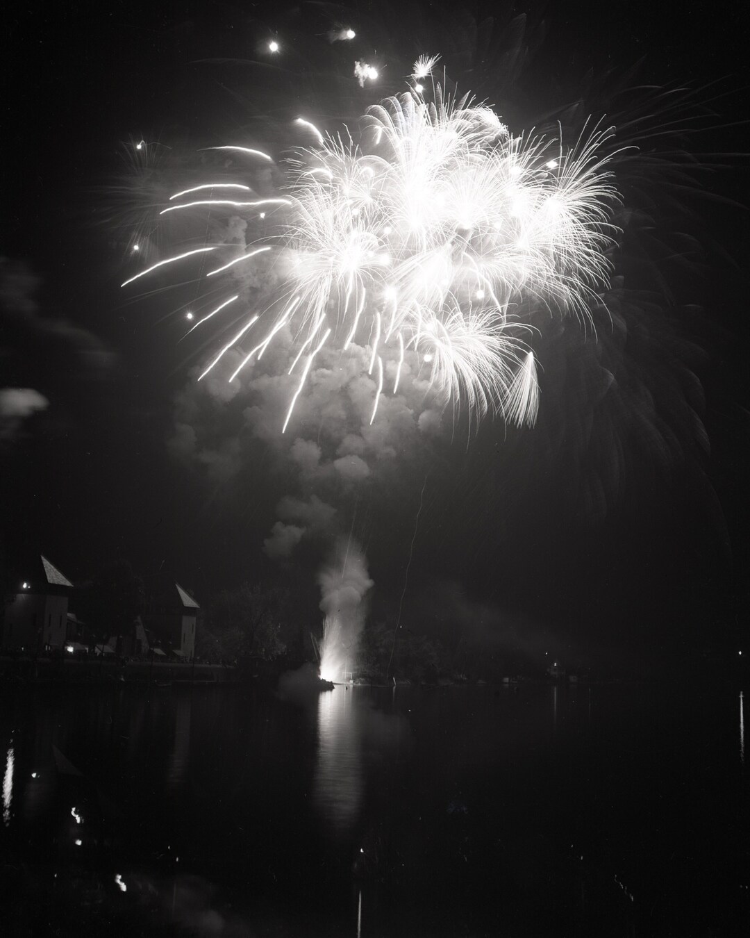 Digital Download, Vintage Fireworks at Night Photo, Black and White ...